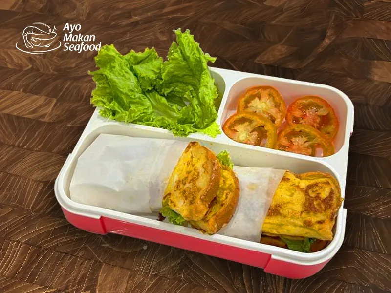 Makan Seafood - Bekal Anak Dory Stick Egg Sandwich